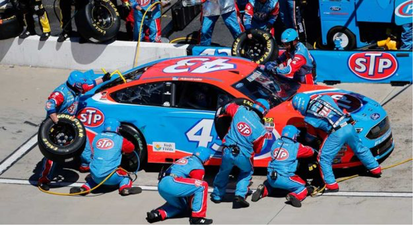 The paradox of going slow to go faster: Nascar Daytona 500
